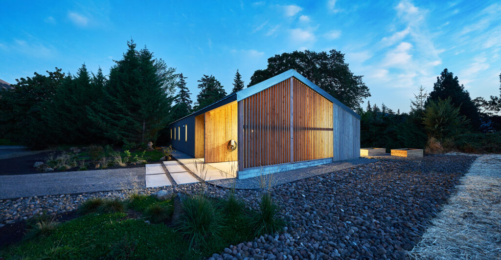 White Salmon Residence • WDY Inc