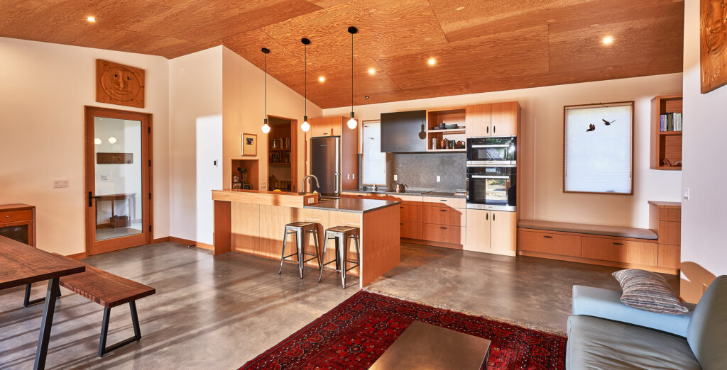 White Salmon Residence • WDY Inc